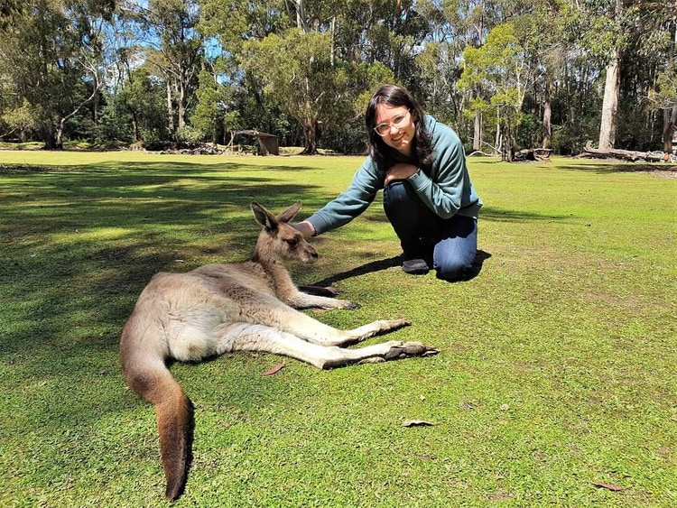 Lili, Woman (str), 18 to 24 yrs - Looking in Hobart | FlatmateFinders ...