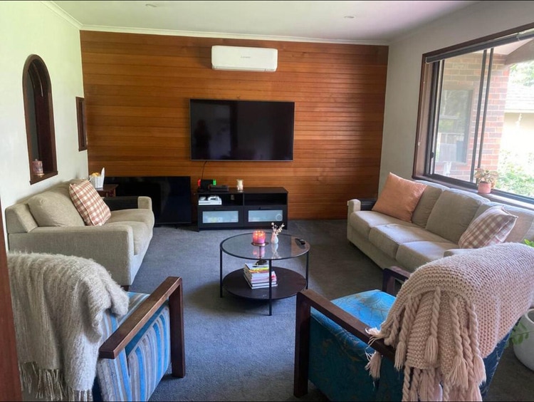 Share house Wheelers Hill, Melbourne | $198pw, 3 bedroom house ...