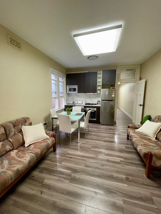 Share house Millers Point, Sydney | $275pw, 3 bedroom house ...