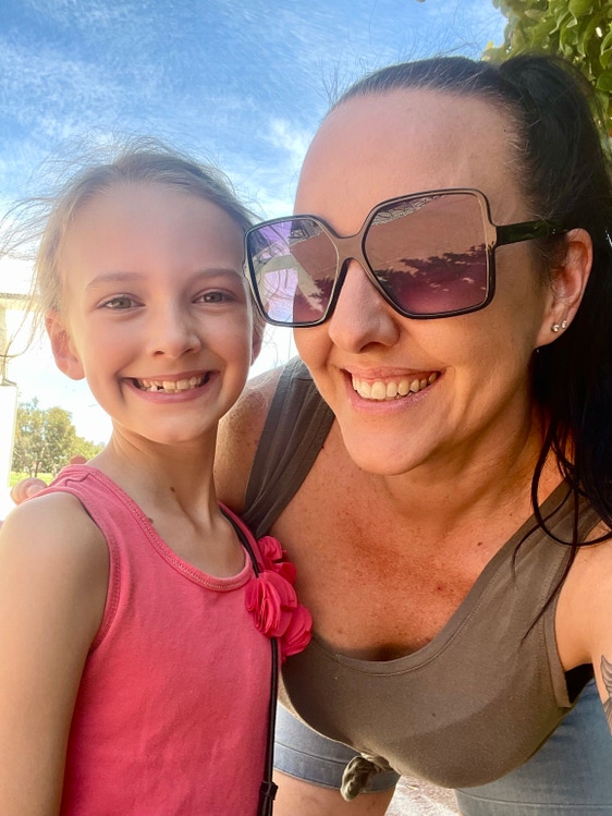 Lisa, Woman (str), 36 to 40 yrs - Looking in Perth - North West ...