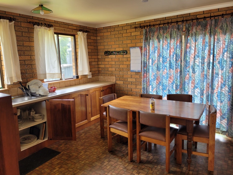 Share house Midway Point, Hobart Region | $250pw, 2 bedroom house ...
