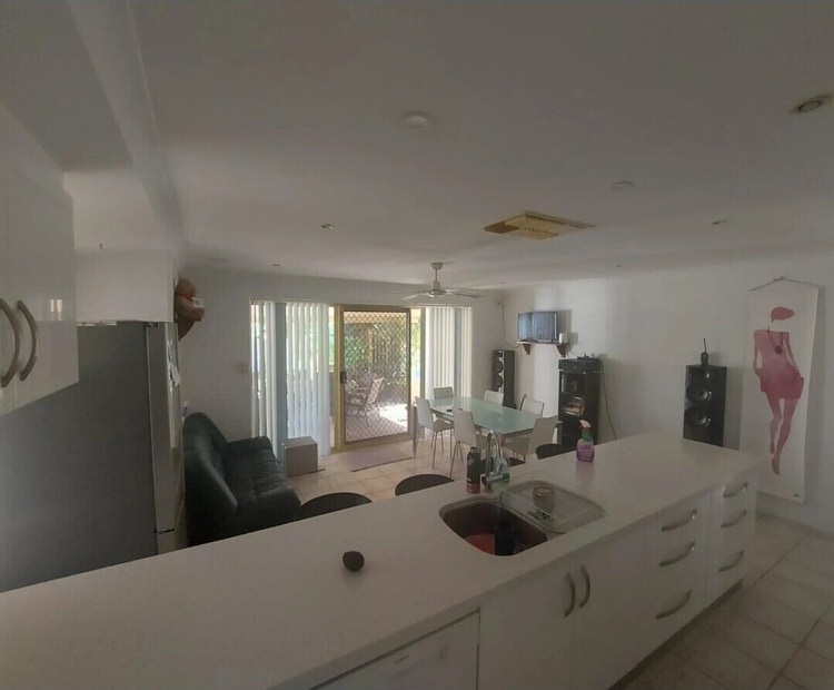 Share house South Lake, Perth | $200pw, 4+ bedroom house ...