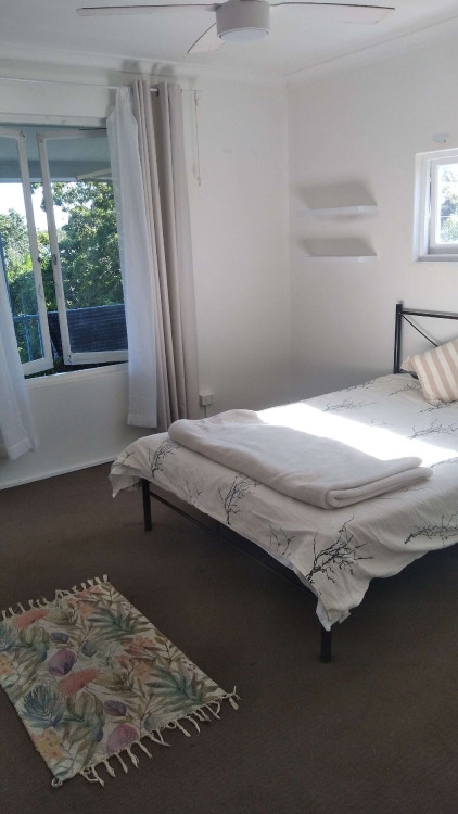 Share house Labrador, Gold Coast | $275pw, 2 bedroom apartment ...