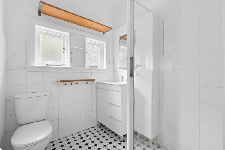 Share house Lewisham, Sydney | $400pw, 2 bedroom apartment ...